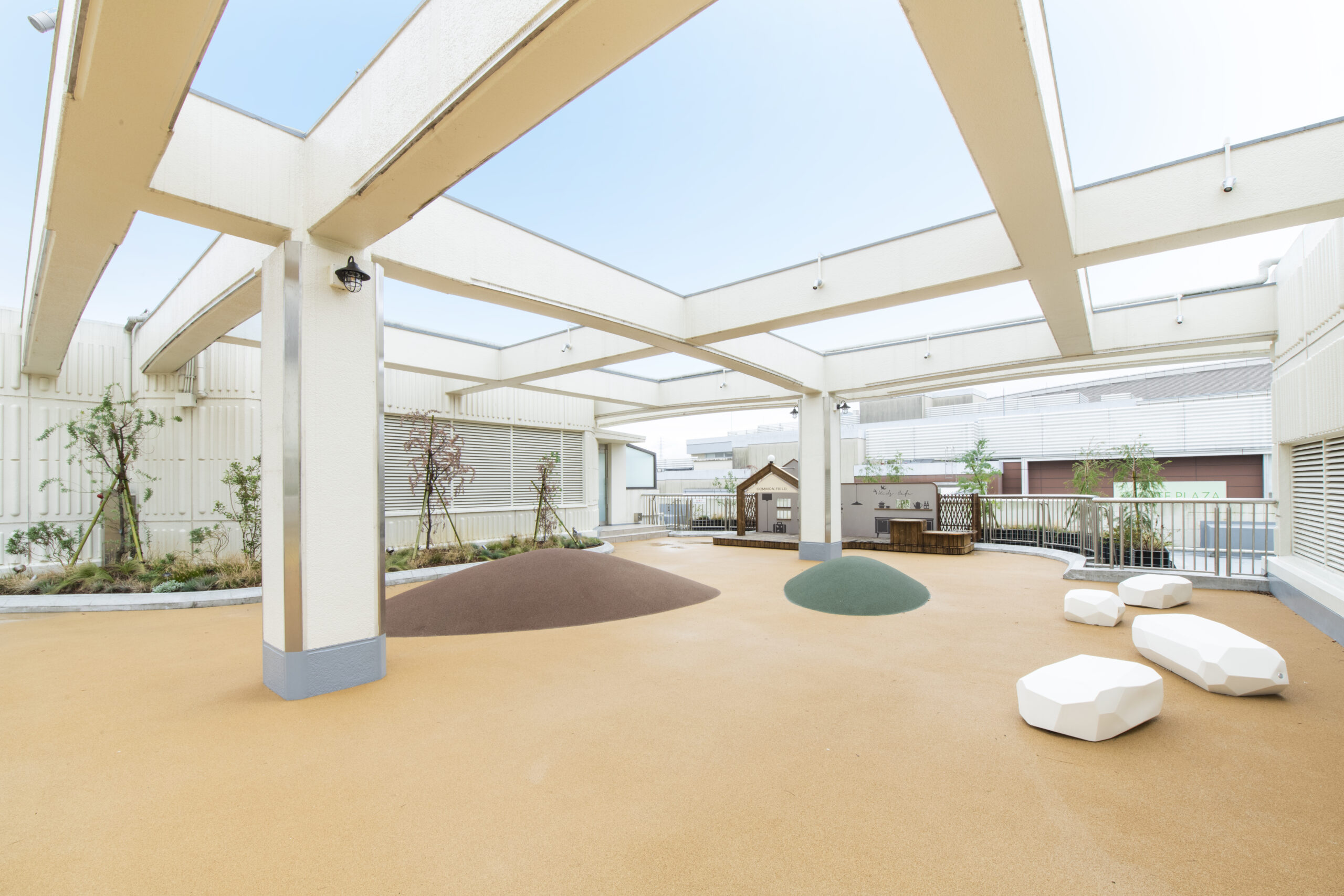 COMMON FIELD – Garten.inc